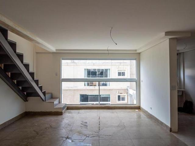 Cobertura à venda no Edifício Absolutt Residencial, com 133 m² e 2 suítes