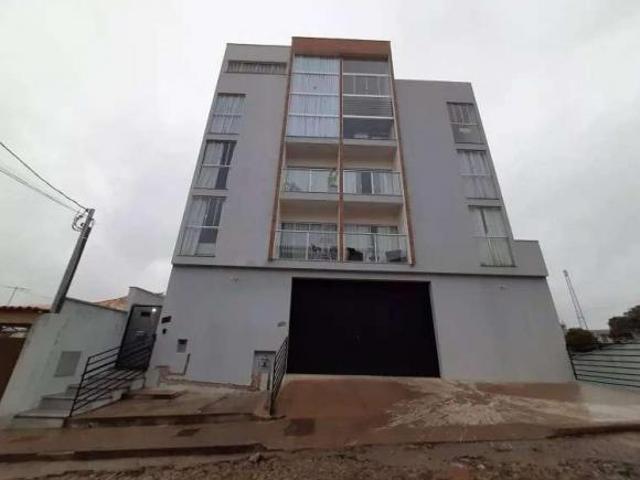 Cobertura à venda, no Edifício Califórnia, em Barbacena, Diniz II, com 2 quartos, 136m²