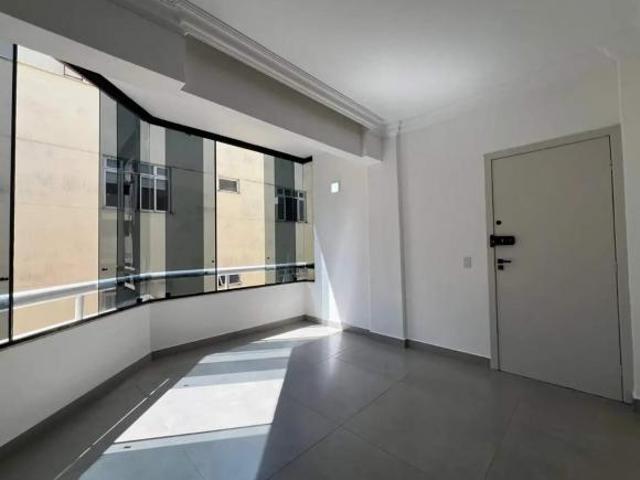 Cobertura à venda no Edifício Gislana, Buritis Belo Horizonte