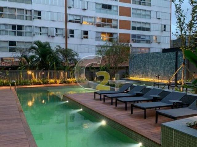 Cobertura á venda no Jardim América 4 suites 6 vagas