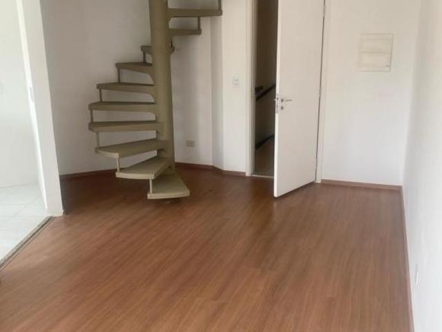 COBERTURA À VENDA NO MORUMBI