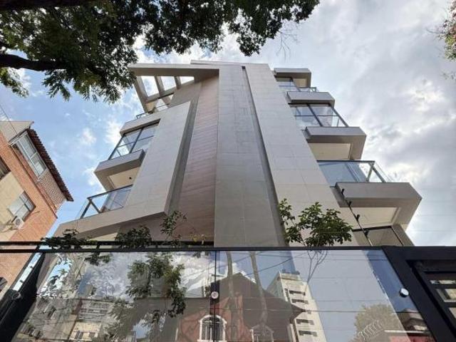 Cobertura à venda, no Ofélia Freitas em Belo Horizonte, Santo Antônio, com 3 quartos, 163,53m²