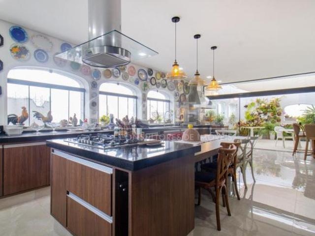 COBERTURA À VENDA NO RESERVA CASA GRANDE JARDIM MARAJOARA 590M2