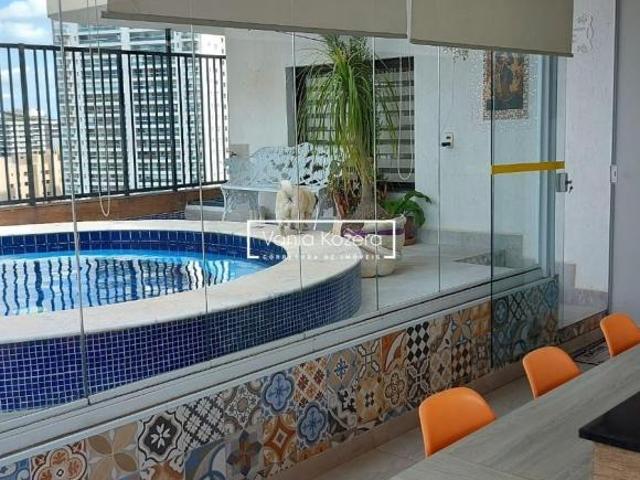 Cobertura a venda porteira fechada/permuta 2.250.000,00 240m2 Alphaville Centro