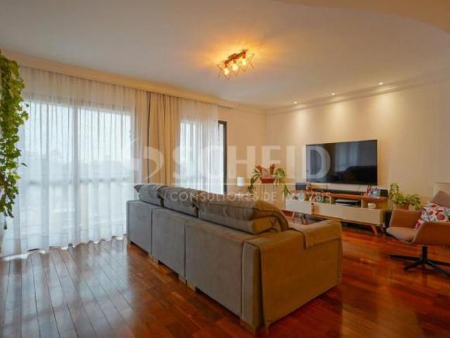 Cobertura a vende no alto da boa vista, com 275m², 3 quartos sendo 3 suites,3 vagas.vagas
