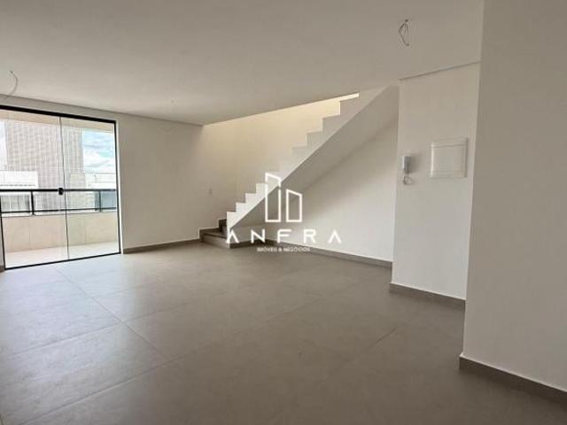 Cobertura alto padrão com 3 Qts 1 suíte e 2 vagas no Jardim Industrial