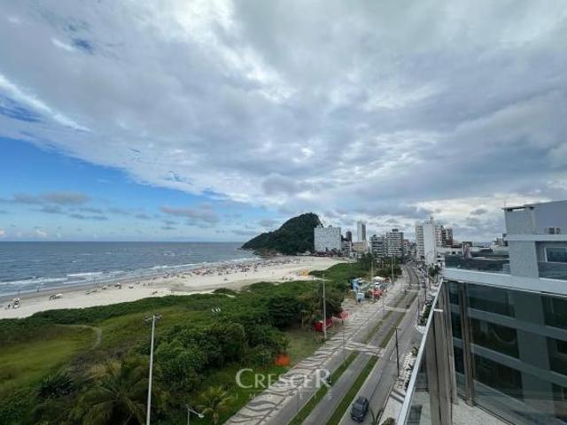 Cobertura alto padrão frente mar em Caiobá!