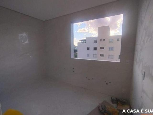 Cobertura Alto Padrão no Inconfidentes composta de 3 quartos, 2 suítes