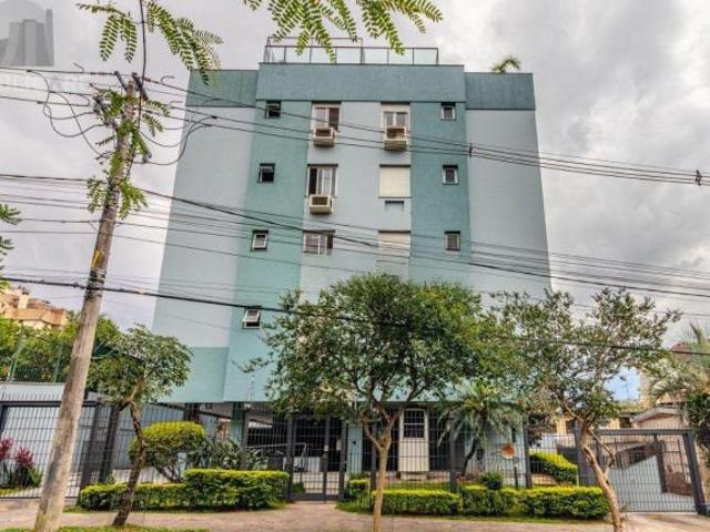 Cobertura de 3 dormitórios, 2 vagas, elevador no bairro Higienópolis