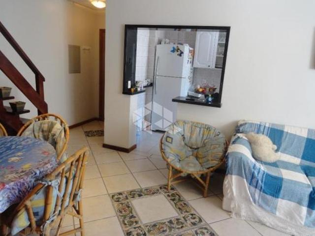 Cobertura de 3 dormitórios com garagem e infra no bairro Camaqua próximo das Av