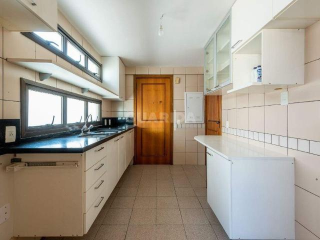 Cobertura de 3 dormitórios, sendo 1 suíte, no bairro Bela Vista COD: 15950