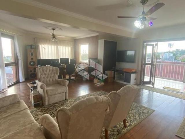 Cobertura de 3 Dormitórios, Suíte, 181,74 m² privativos, no bairro Tristeza, Zona Sul de Porto Alegr