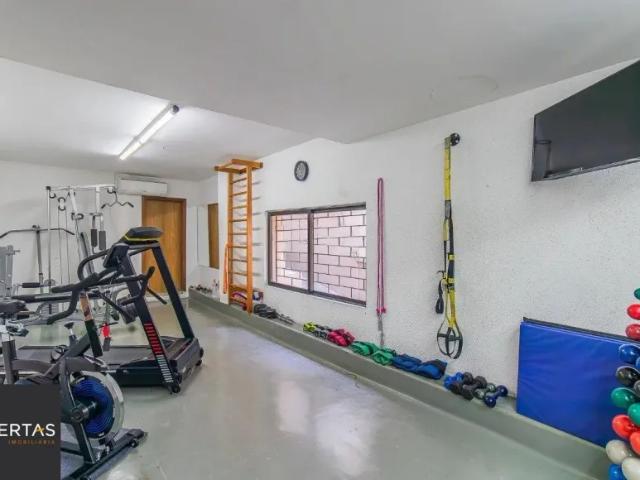 Cobertura de 3 quartos com piscina e 2 vagas no Bairro Mont Serrat