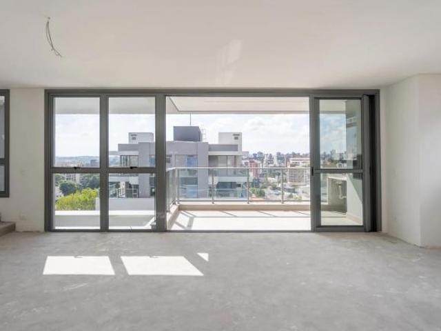 Cobertura de 3 Suítes à Venda no Edifício Chateau Latour | Vila Izabel Curitiba