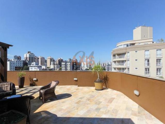 Cobertura de 3 Suítes à Venda no Edifício Pacific House | Ahú Curitiba