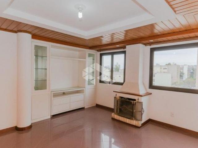 Cobertura de 03 dormitórios e 02 vagas com 165m² no bairro Santana em Poa