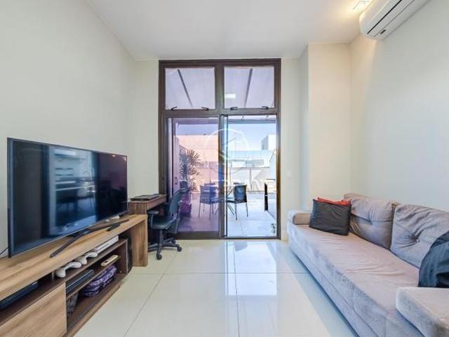 Cobertura de 1 quarto – Completa – 2 Vagas de Garagem