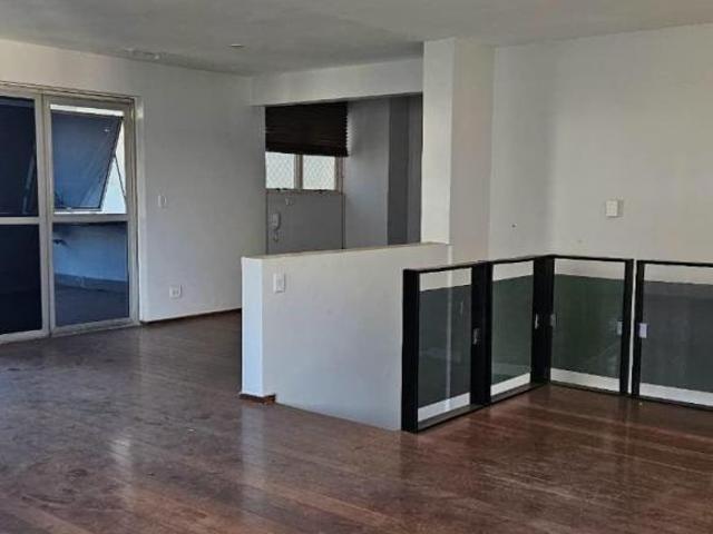Cobertura de 223m² no ED. ITATIAIA — Setor Marista | 4 Quartos, 1 Suíte