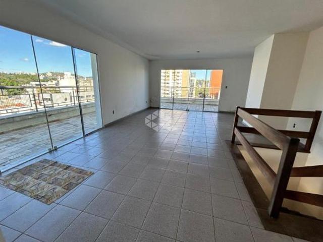 COBERTURA DE 259 m² 3 QUARTOS, VAGA no MENINO DEUS
