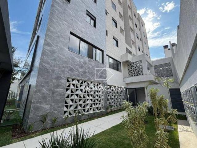Cobertura de 4 quartos no bairro Itapoã