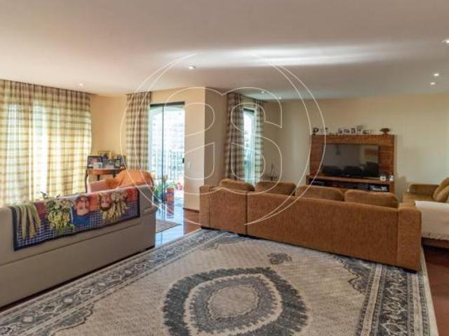 Cobertura de 563m² com piscina, 5 quartos e 4 vagas no Alto da Boa Vista