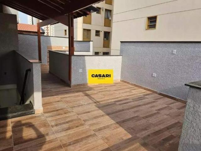 Cobertura de 92 metros,condomínio com elevador, prédio baixo no Jardim bela Vista em Santo André