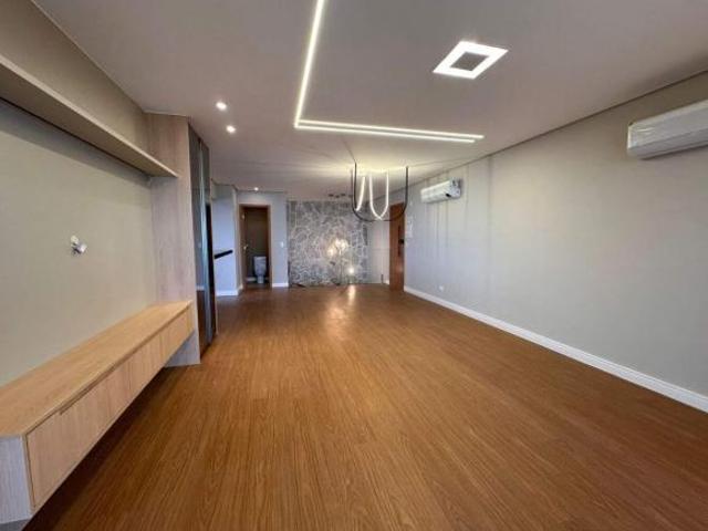 Cobertura de alto padrão com 3 dormitórios à venda, 199 m² por R$ 2.400.000,00 Caiçara Praia Gra