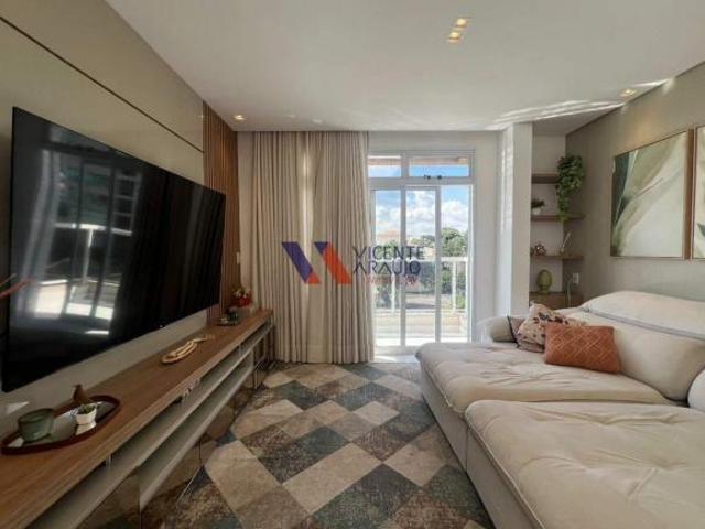 Cobertura de Luxo: Terraço com Jacuzzi, Deck e Vista Panorâmica Privilegiada