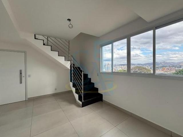Cobertura de Luxo à Venda em Belo Horizonte Bairro Padre Eustáquio: 2 Quartos, 1 Suíte, 2 Salas, 3
