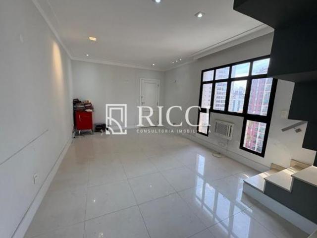 Cobertura de luxo à venda em Santos SP, bairro Pompéia: 2 quartos, 1 suíte, 3 salas, 4 banheiros, 2