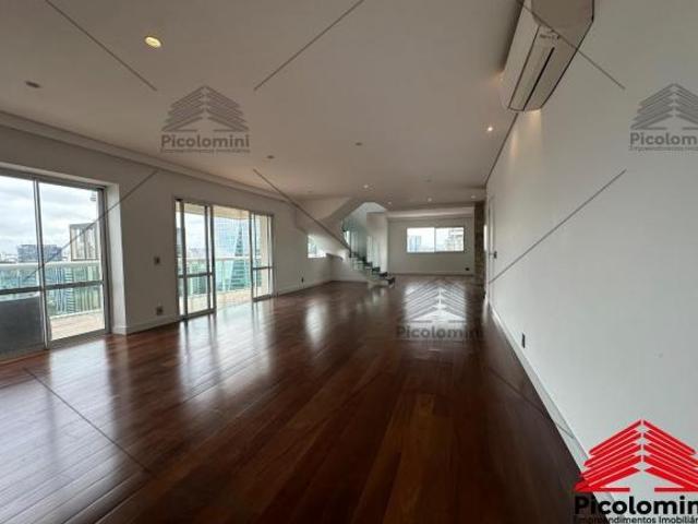 Cobertura de Luxo de 4 Quartos no Itaim Bibi, São Paulo SP: 4 Suítes, 3 Salas, 5 Banheiros, 5 Vagas