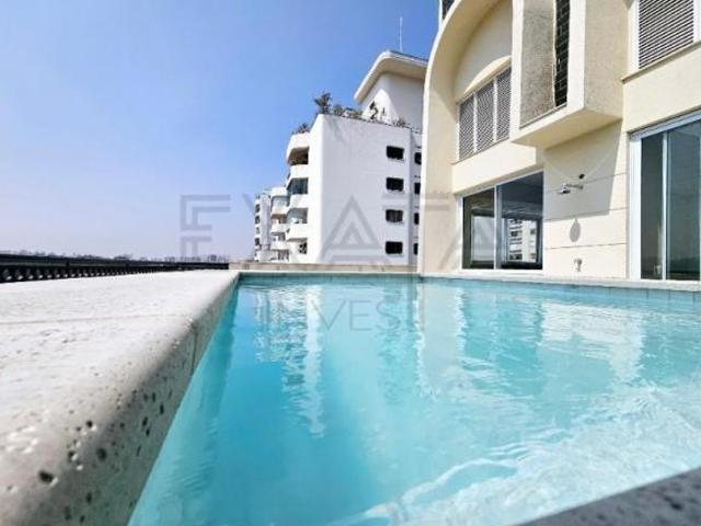 Cobertura de luxo na Vila Nova Conceição, São Paulo SP: 4 quartos, 4 suítes, 5 salas, 6 banheiros, 5