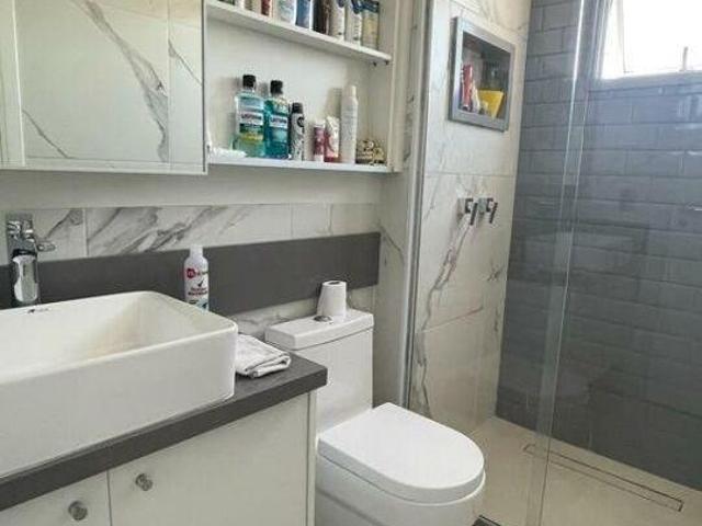 Cobertura de Luxo na Vila São Francisco ? 235m², 3 Suítes e Lazer Completo! FL12