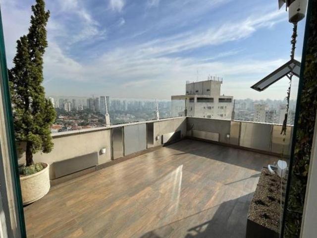 Cobertura de luxo no Campo Belo: 2 quartos, 1 suíte, 2 banheiros, 2 vagas de garagem, 121m² de área