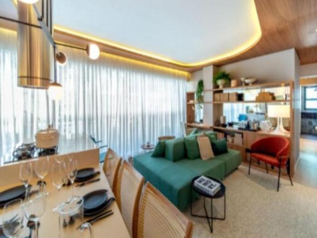 Cobertura de luxo no Jardim das Acácias, 4 suítes, 5 banheiros, 2 vagas, 161m² e