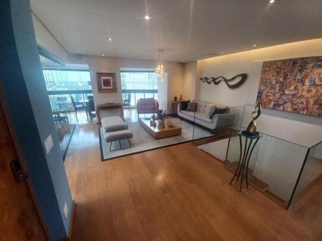 Cobertura de luxo no Jardim Fonte do Morumbi, São Paulo SP: 3 quartos, 3 suítes, 6 salas, 6 banheiro