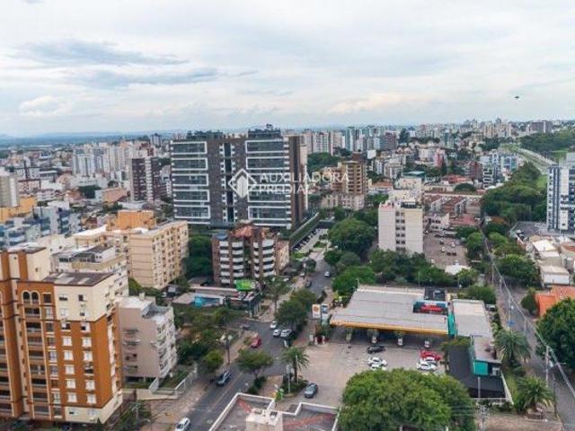 Cobertura diferenciada em ótima localização