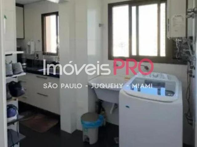 Cobertura duplex mobiliada com 2 dorm, sendo 1 suite e 3 vagas no Chacara Klabin prox do metro