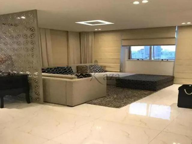 Cobertura Duplex Moema 5 Dormitórios 355,37m²
