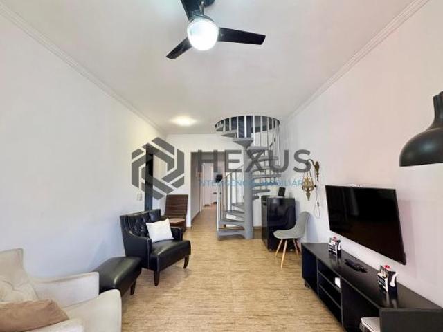 Cobertura duplex na Praia da Enseada, Guaruja