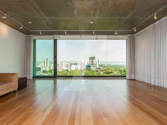 Cobertura duplex na Vila Madalena