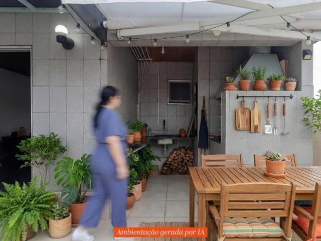 Cobertura Duplex no Água Verde: A Liberdade de uma Casa com a Segurança de um Edifício