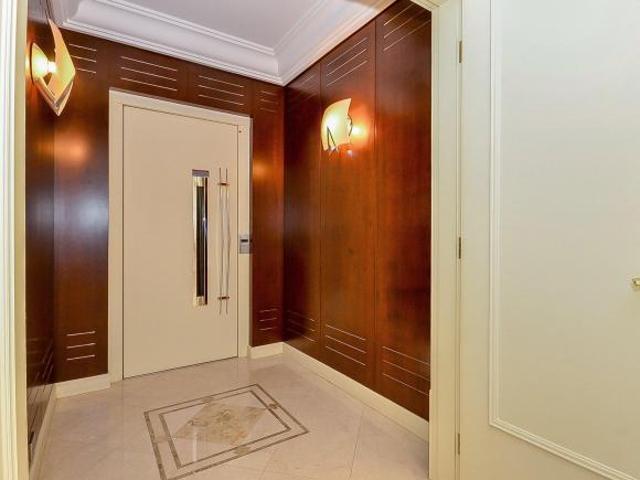 COBERTURA DUPLEX NO BATEL, COM 4 SUÍTES, PISCINA E
