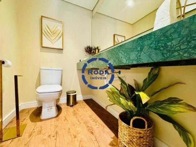 Cobertura duplex no Boqueirão com piscina privativa e 2 vagas