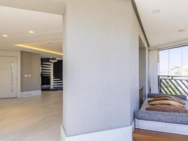 Cobertura Duplex no Campo Belo imóvel moderno e inteiramente reformado
