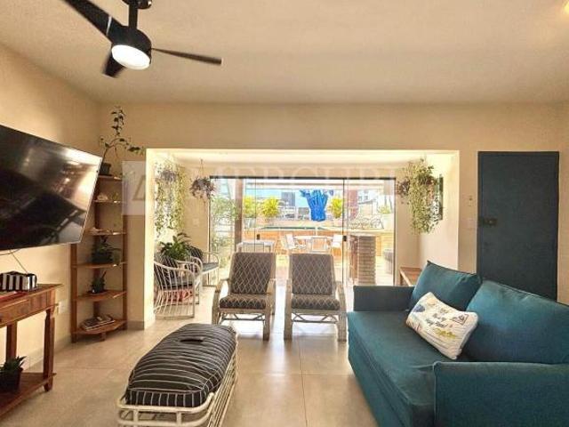 Cobertura Duplex no Guarujá, Enseada, Vista Panorâmica Para o Mar e Para a Mata, 3 Quartos, Sendo 1