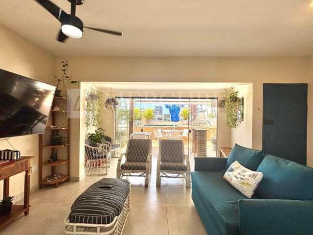 Cobertura Duplex no Guarujá, Enseada, Vista Panorâmica Para o Mar e Para a Mata, 3 Quartos, Sendo 1