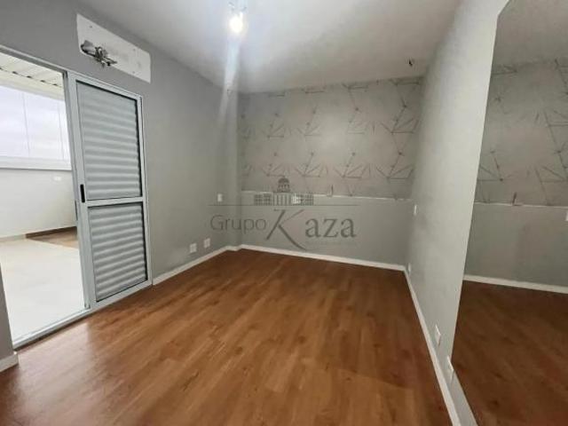 Cobertura Duplex no Vale do Luar – Floradas de São José