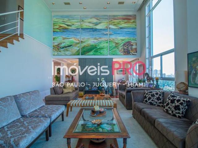 Cobertura duplex no Villagio Panamby 396mts 4 suítes, 5 vagas