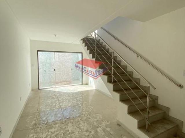 COBERTURA DUPLEX NOVA COM ACABAMENTO MODERNO!